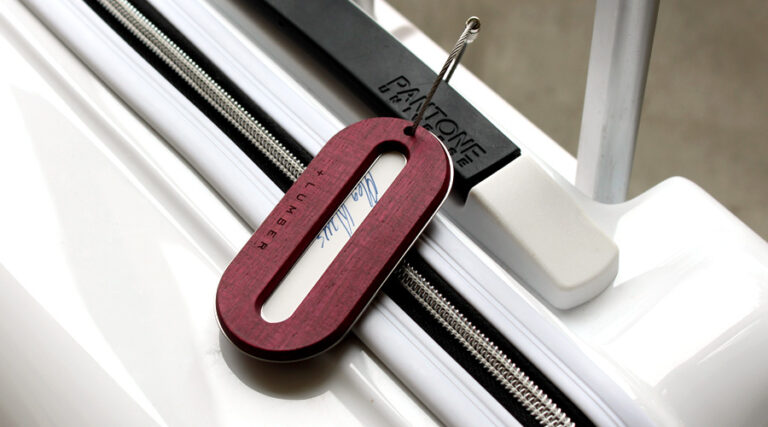 LUGGAGE TAG - 木製雑貨ブランド +LUMBER